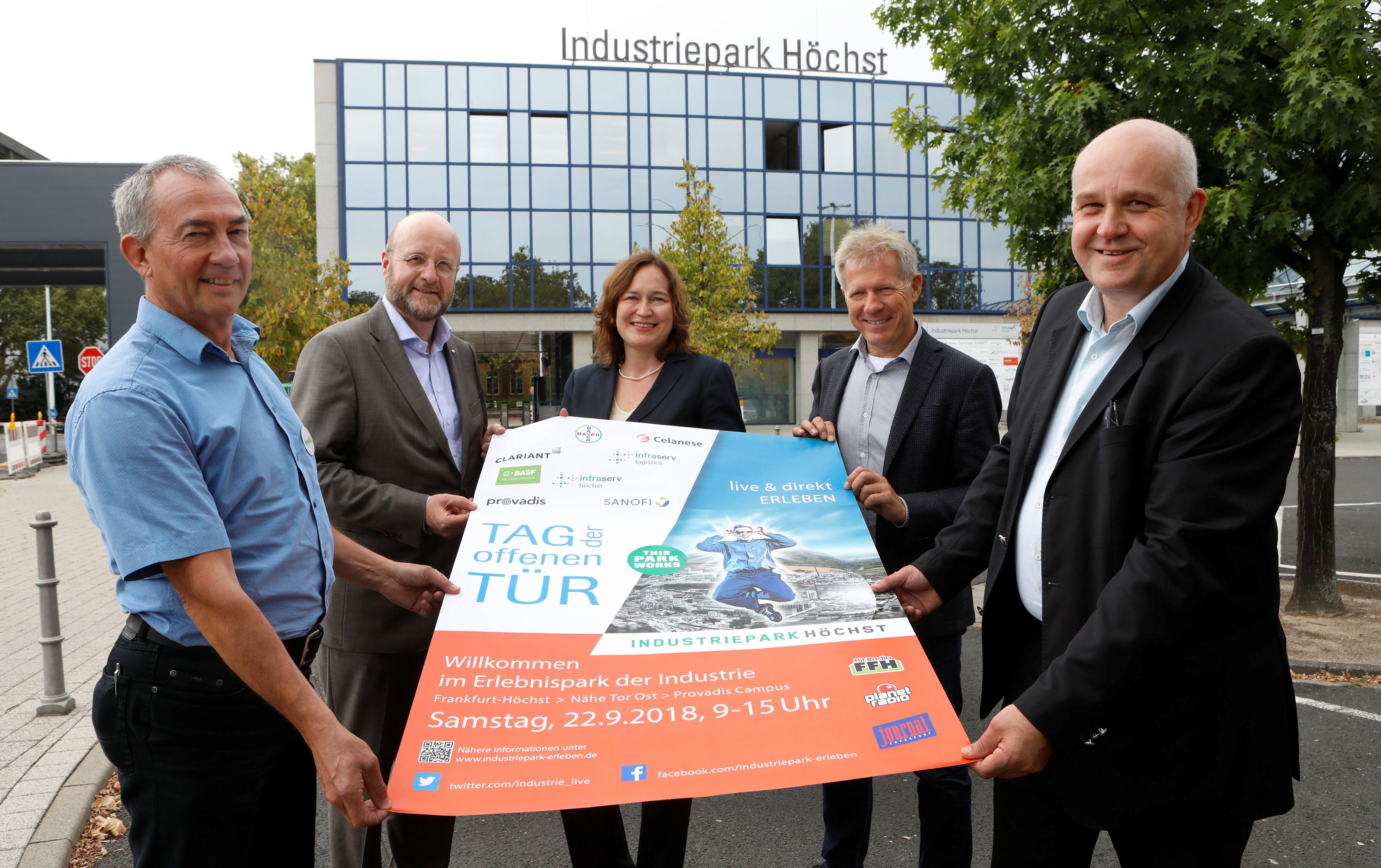 Wiederbelebung Maische Panzer tag der offenen tür infraserv Hass ...